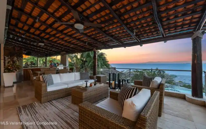 Condo For Sale - - 2 Bedrooms - 2.5 Bathrooms - Price $1,299,000 - 417